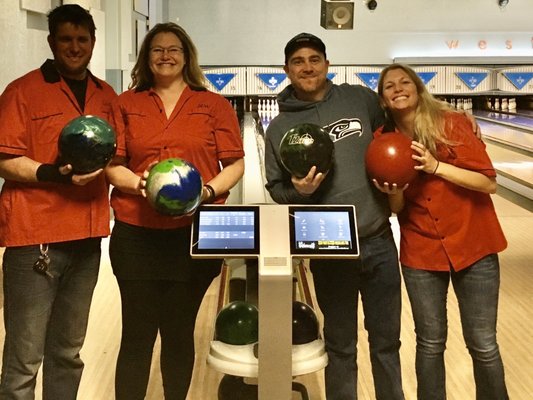 WEST SEATTLE BOWL - 55 Photos & 128 Reviews - 4505 39th Ave SW, Seattle ...
