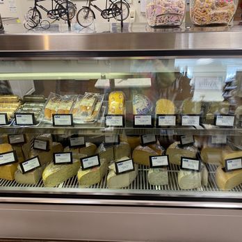 VANDER VEEN’S THE DUTCH STORE - Updated December 2025 - 32 Photos & 43 ...