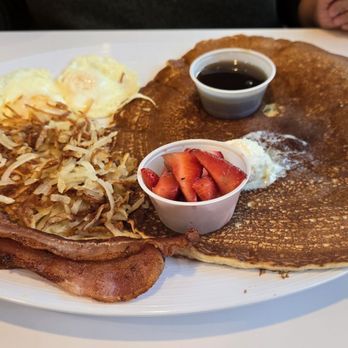 THE BLUEBERRY CAFE - Updated August 2024 - 36 Photos & 35 Reviews ...