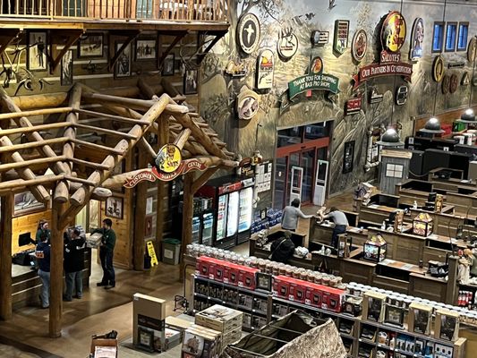 BASS PRO SHOP - Updated January 2026 - 44 Photos & 42 Reviews - 112 ...