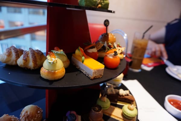 LE SALON DE THÉ DE JOËL ROBUCHON - Updated June 2025 - 61 Photos & 23 Reviews - 金融街8號國際金融中心商場 ...