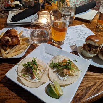 LIGHTHOUSE BAR & GRILL - Updated October 2025 - 414 Photos & 163 ...