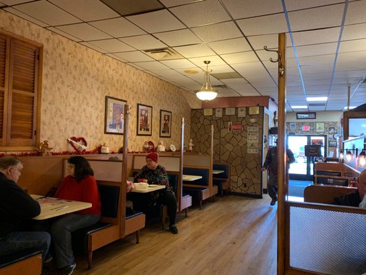 MAPLE RESTAURANT - Updated May 2026 - 86 Photos & 112 Reviews - 463 ...