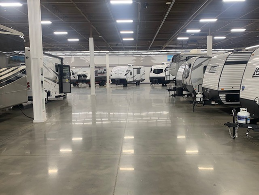 CAMPING WORLD RV SALES - Updated July 2025 - 48 Photos - 19302 North ...