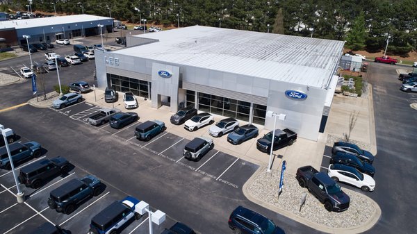 LEE FORD - Updated September 2025 - 31 Photos & 10 Reviews - 4170-C ...