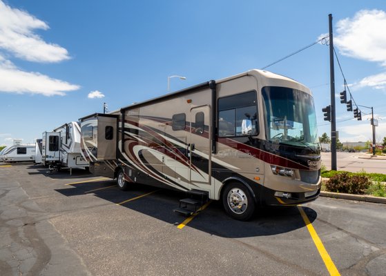 BLUE COMPASS RV COLORADO SPRINGS - Updated January 2026 - 14 Photos ...