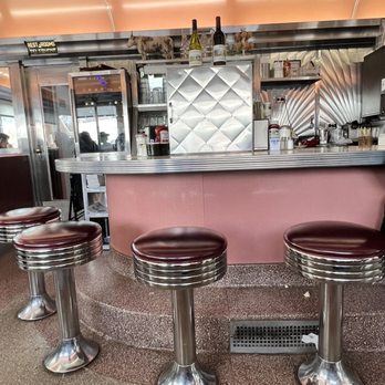 MILLBROOK DINER - Updated January 2026 - 60 Photos & 99 Reviews - 3266 ...