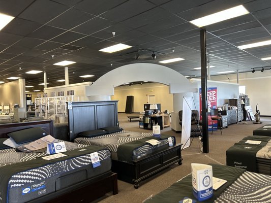 MANCINI’S SLEEPWORLD - MODESTO - Updated March 2025 - 96 Photos & 358 ...