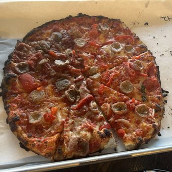 SALLY’S APIZZA - Updated September 2025 - 157 Photos & 101 Reviews ...