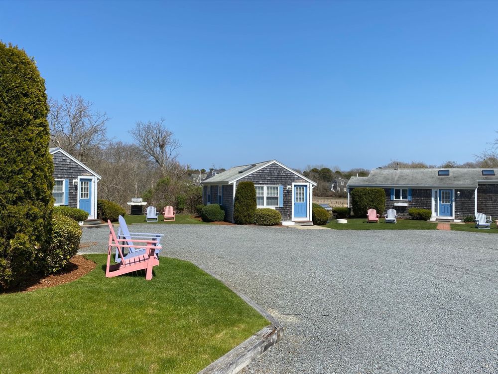 COLONIAL ACRES RESORT MOTEL - Updated July 2025 - 19 Photos - 114 ...