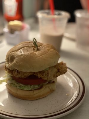 GOLD BURGER DINER - Updated December 2025 - 151 Photos & 129 Reviews ...