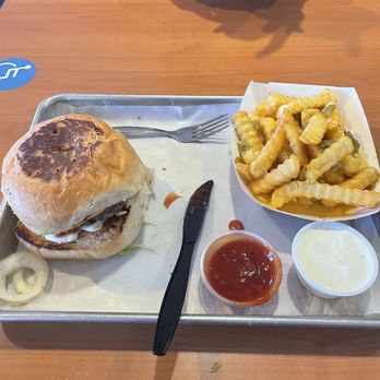 FUEGO BURGER - Updated November 2024 - 277 Photos & 404 Reviews - 4400 ...