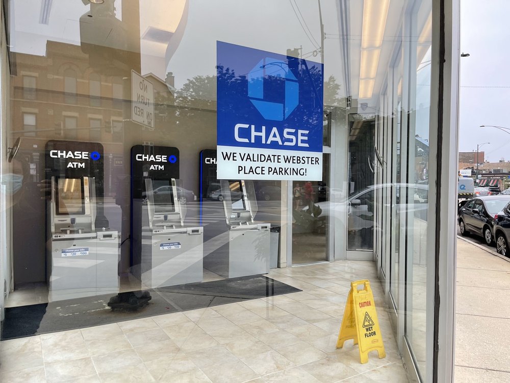 CHASE BANK - Updated August 2025 - 14 Photos - 2170 N Clybourn Ave ...
