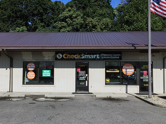 CHECKSMART - Updated December 2025 - 26 Photos - 4100 E Broad St ...