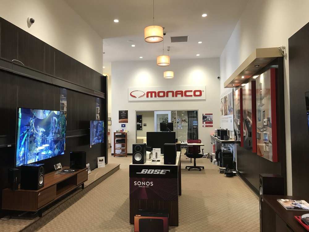 THE COLONNADE MALL - 17 Photos - 350 S Lake Ave, Pasadena, California ...