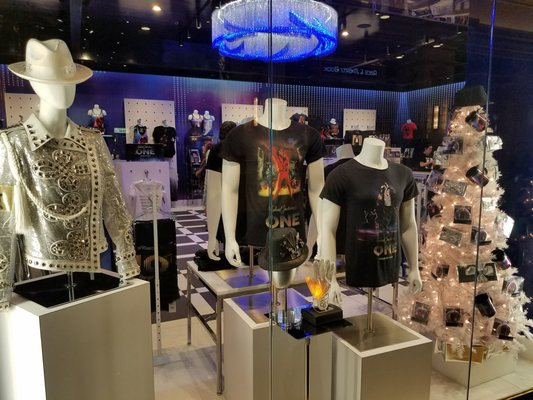 MICHAEL JACKSON ONE BOUTIQUE - 61 Photos & 16 Reviews - Souvenir Shops ...