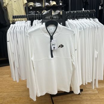 CU BOOK STORE - Updated December 2025 - 28 Photos & 14 Reviews - 1669 ...