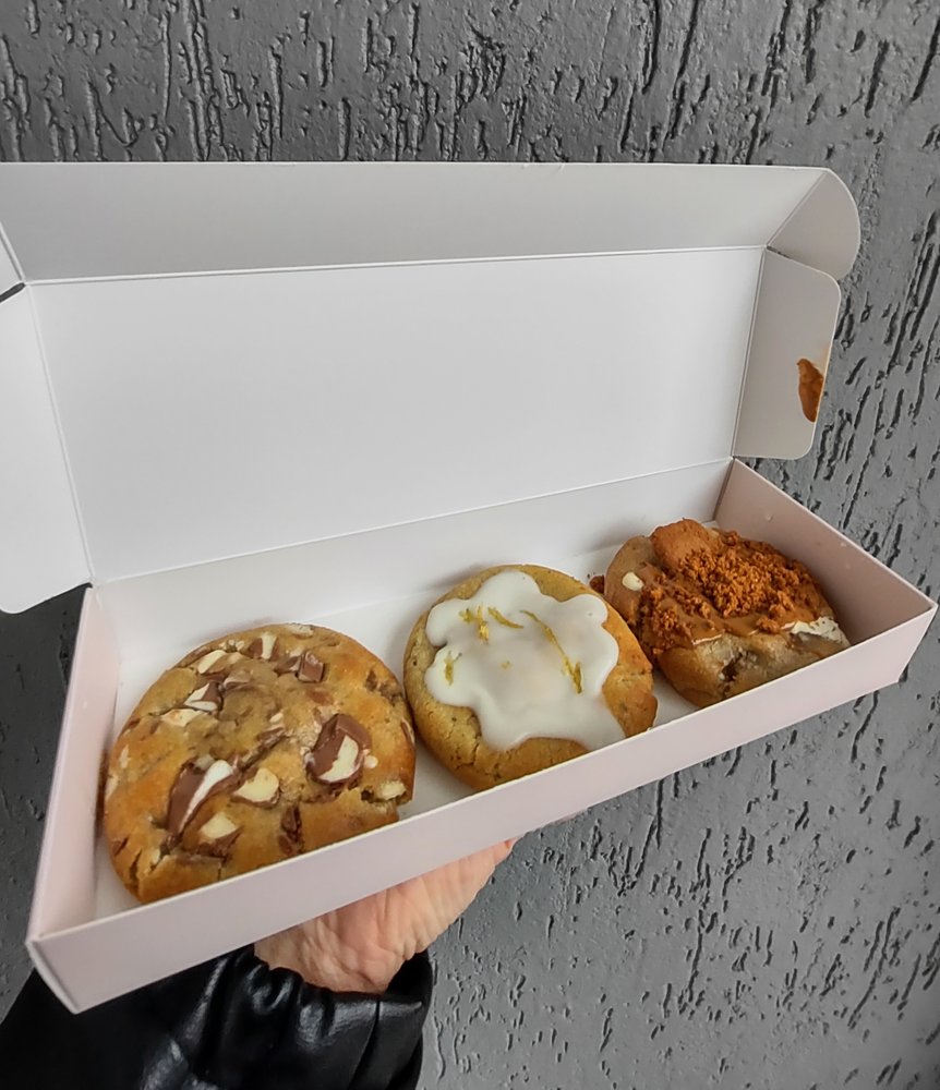 ANDREA’S COOKIES - Updated July 2024 - 24 Photos - 1632 Bloor St W ...