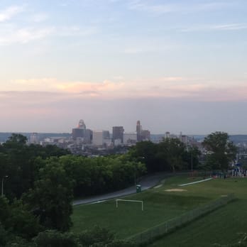 FAIRVIEW PARK - Updated December 2025 - 18 Photos - 501 W McMillan St ...