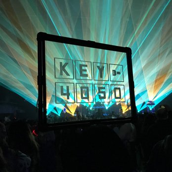 NOS EVENTS - Updated March 2025 - 570 Photos & 120 Reviews - 689 S E St ...