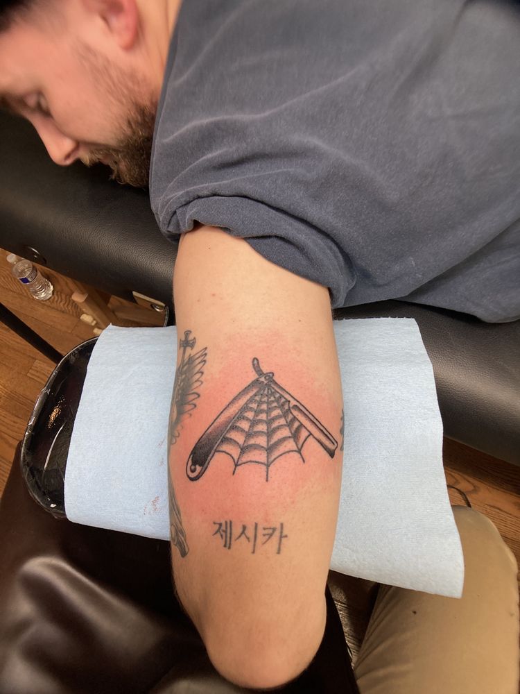 ROSE & DAGGER INK - Updated December 2025 - 133 Photos - 213 W Holt ...