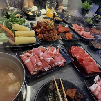 HUNGRY POT KOREAN BBQ & HOT POT - Updated December 2024 - 121 Photos ...