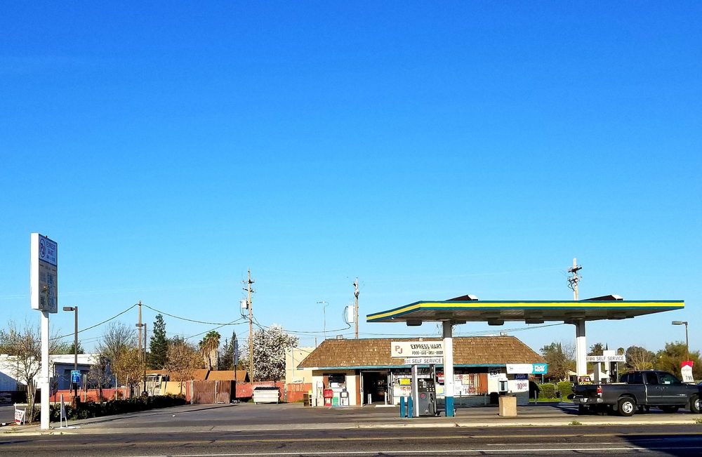 PJ EXPRESS MART - Updated May 2025 - 16988 Road 26, Madera, California ...
