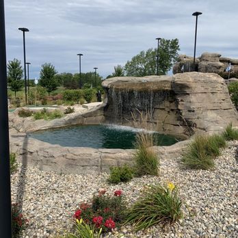 BIRDIES MINIATURE GOLF - Updated December 2025 - 140 Photos & 115 ...