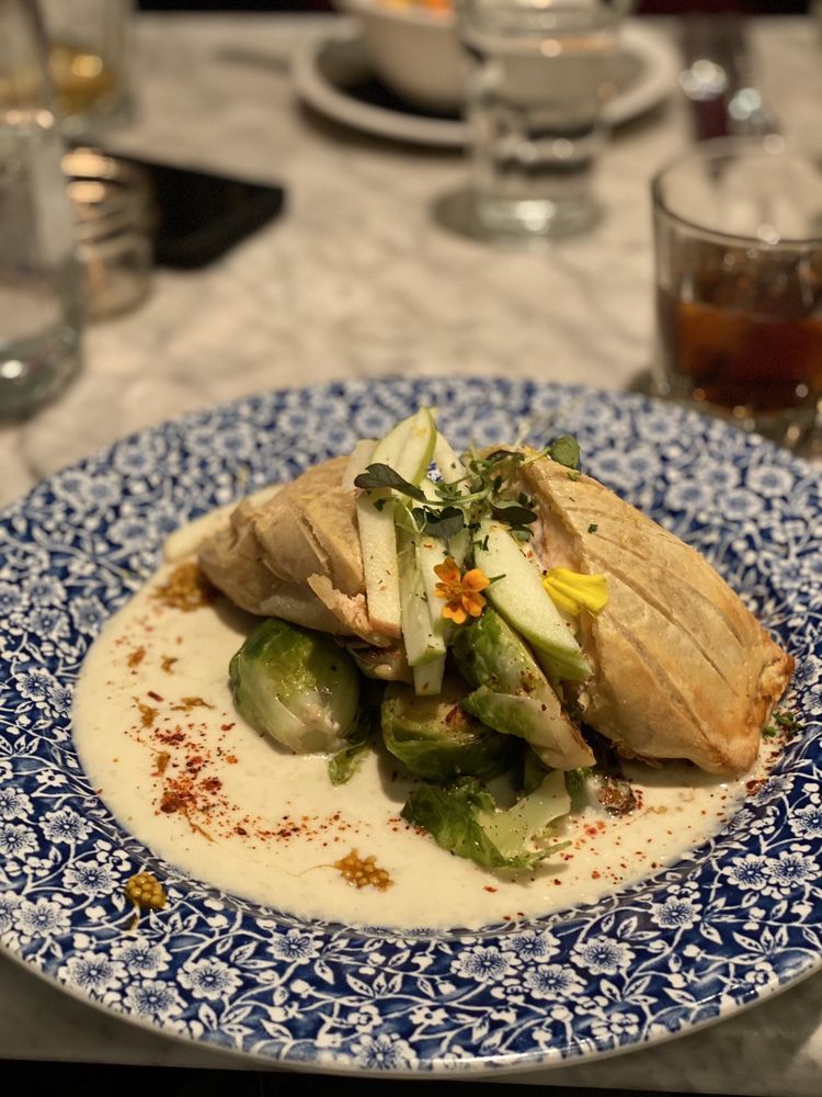 BLUE DOOR KITCHEN & GARDEN - 948 Photos & 684 Reviews - 52 W Elm St ...