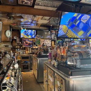 4TH BASE RESTAURANT - 806 Photos & 182 Reviews - 5117 W National Ave ...