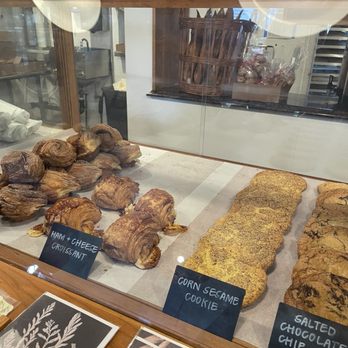 WAYFARER BREAD & PASTRY - Updated August 2024 - 1191 Photos & 722 ...