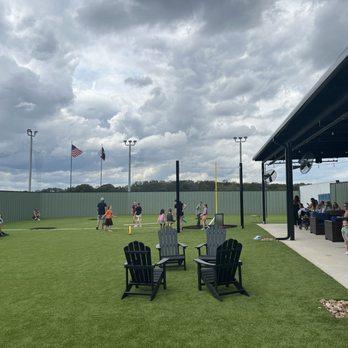 CAMP BRITESIDE BREW COURT AND MEATERY - Updated December 2025 - 21 ...