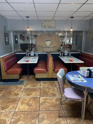 MISS BATAVIA DINER - Updated July 2025 - 51 Photos & 53 Reviews - 566 E ...