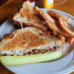 DEADWOOD BAR & GRILL - 487 Photos & 341 Reviews - 18730 Northville Rd ...