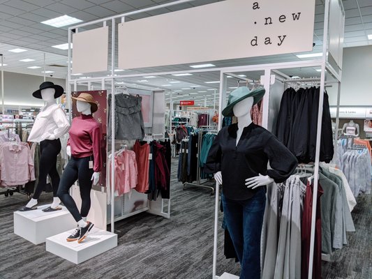 TARGET - Updated November 2025 - 89 Photos & 38 Reviews - 11311 Bandera ...