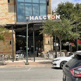 HALCYON - Updated July 2025 - 691 Photos & 938 Reviews - 218 W 4th St ...