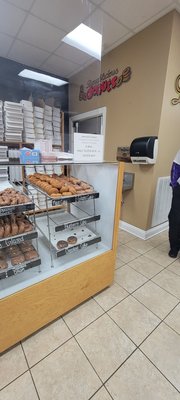 DOUGHLICIOUS DONUTS - Updated October 2025 - 36 Photos & 49 Reviews ...