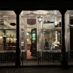 B’S BEACON - Updated December 2025 - 33 Photos & 16 Reviews - 126 W ...