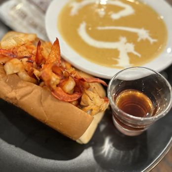 SAND POINT - Updated April 2025 - 97 Photos & 65 Reviews - 655 N 114th ...