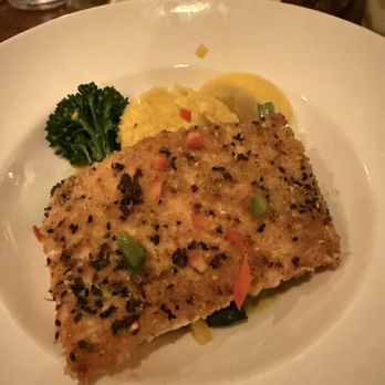 GAR WOODS GRILL & PIER - Updated June 2025 - 1731 Photos & 1636 Reviews ...