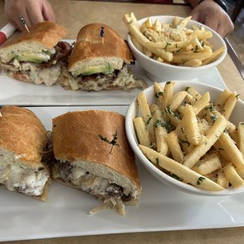 ZAINA’S BELLINI CAFE - Updated May 2025 - 244 Photos & 194 Reviews ...