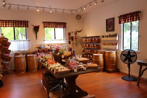 SMALL TOWN SWEETS - Updated July 2025 - 148 Photos & 55 Reviews - 617 ...