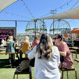 WONDERYARD GARDEN + TABLE - Updated July 2025 - 340 Photos & 156 ...