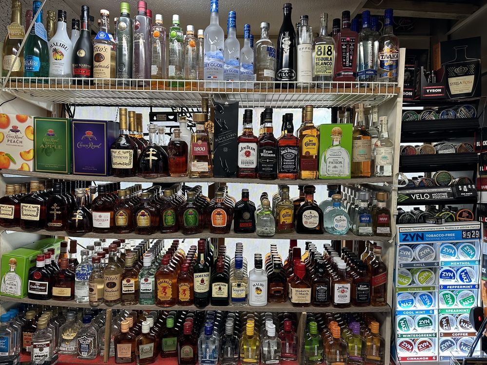 FRANKLIN SHELL - Updated October 2024 - 1100 Franklin Ave, New Orleans ...