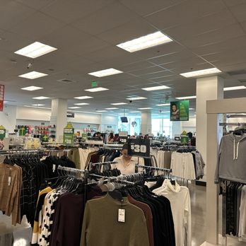 NORDSTROM RACK - Updated December 2025 - 632 Photos & 204 Reviews ...