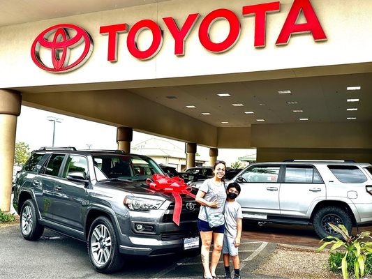 SERVCO TOYOTA LEEWARD - Updated January 2026 - 205 Photos & 443 Reviews ...