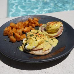 SOLA - Updated January 2026 - 637 Photos & 240 Reviews - 1000 Collins ...