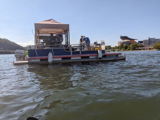 WEINERS ON THE WATER - Updated January 2026 - 10 Photos - Pittsburgh ...