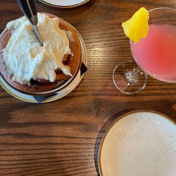 TRAILSIDE TAP - Updated September 2024 - 102 Photos & 106 Reviews - 710 ...