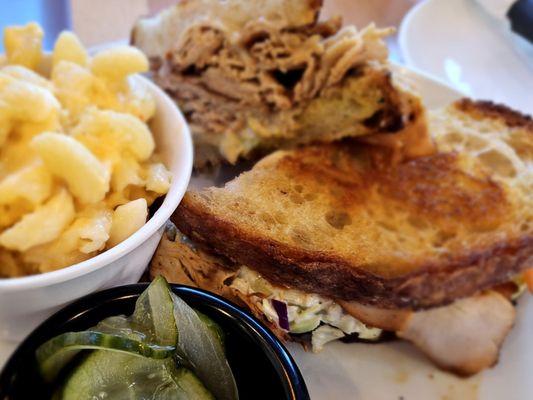 SMOKE ON THE FARM - Updated June 2025 - 17 Photos & 11 Reviews - 12635 ...